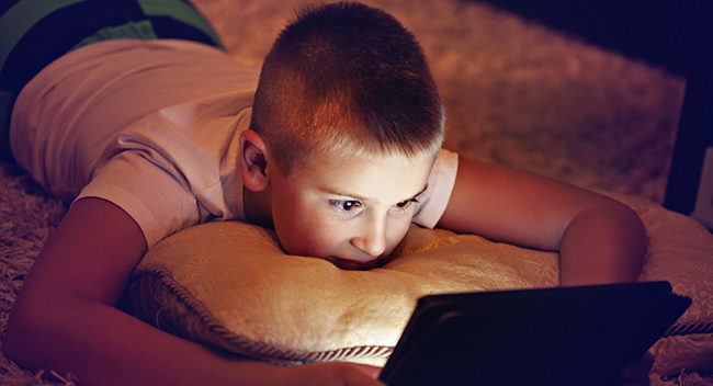 Does Screen Time Hurt Kids' Bodies And Brains? - Antarctica Journal
